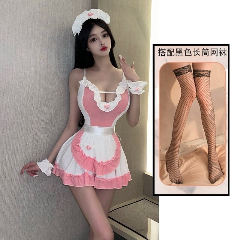 Сексуальное нижнее белье горничной, униформа горничной с маленькой грудью, соблазнительный комплект для страстной постели с открытой промежностью. Костюм горничной + черные чулки в сеточку.