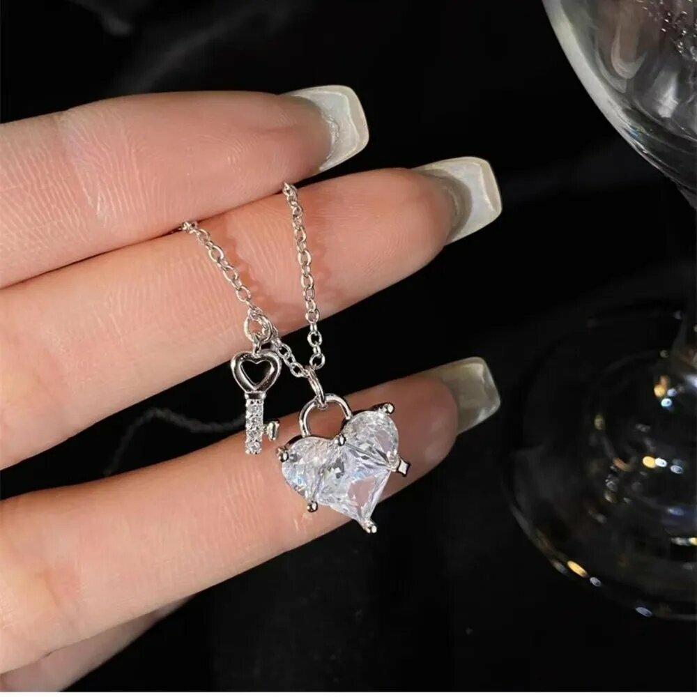 Подвеска сердце y2k серебристое