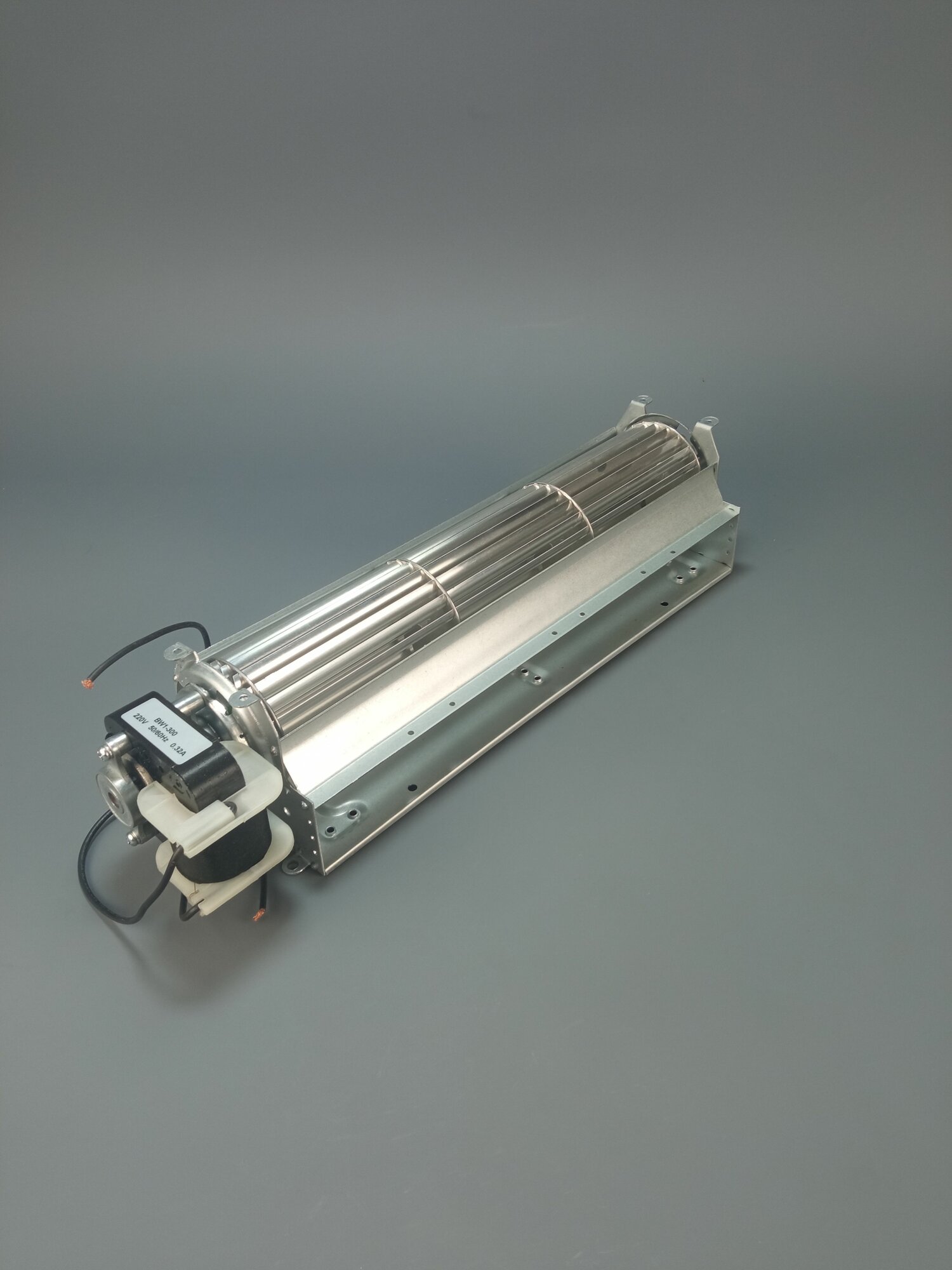 Вентилятор тангенциальный BW1-300х60 мм 0.32A/220V/1800RPM левый