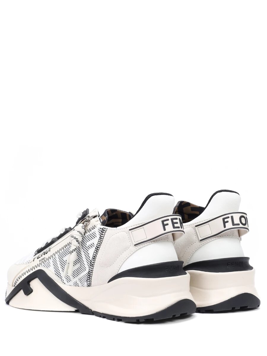 Кроссовки повседневные