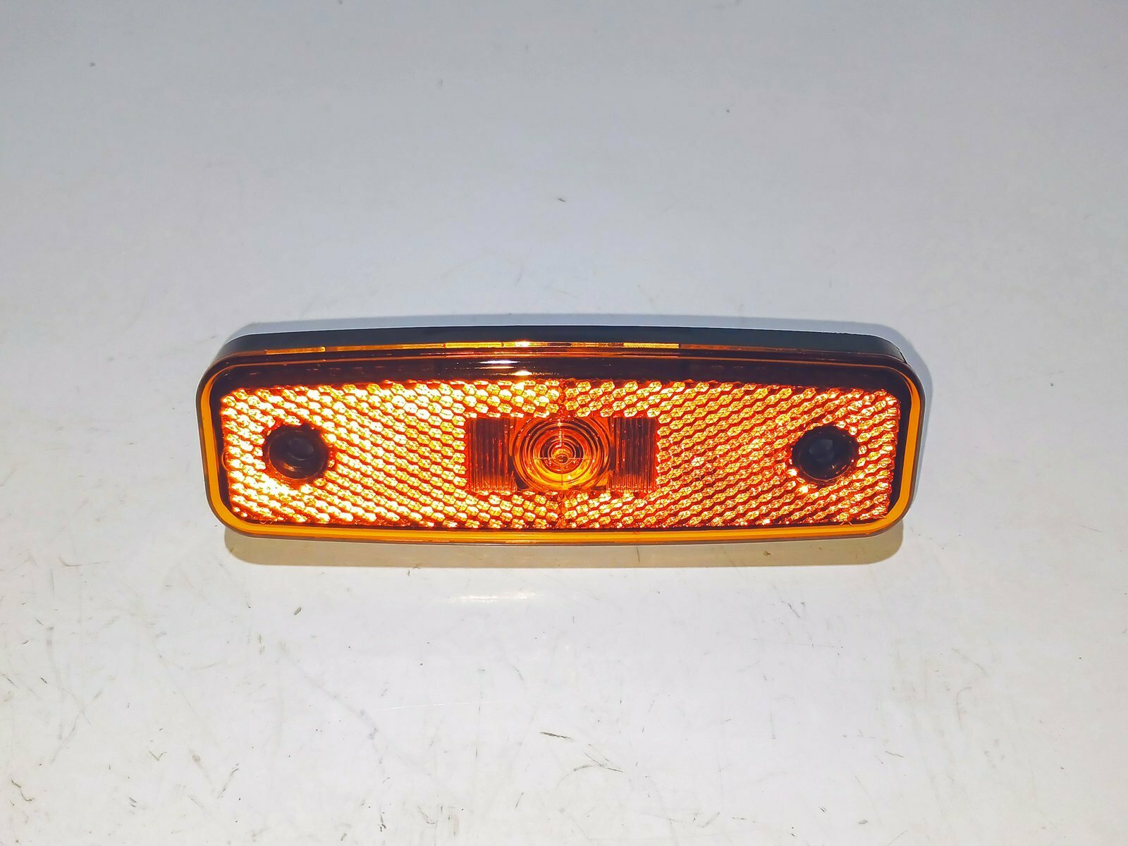 Фонарь габаритный боковой светодиодный ФГАЭ-001 12/24 V