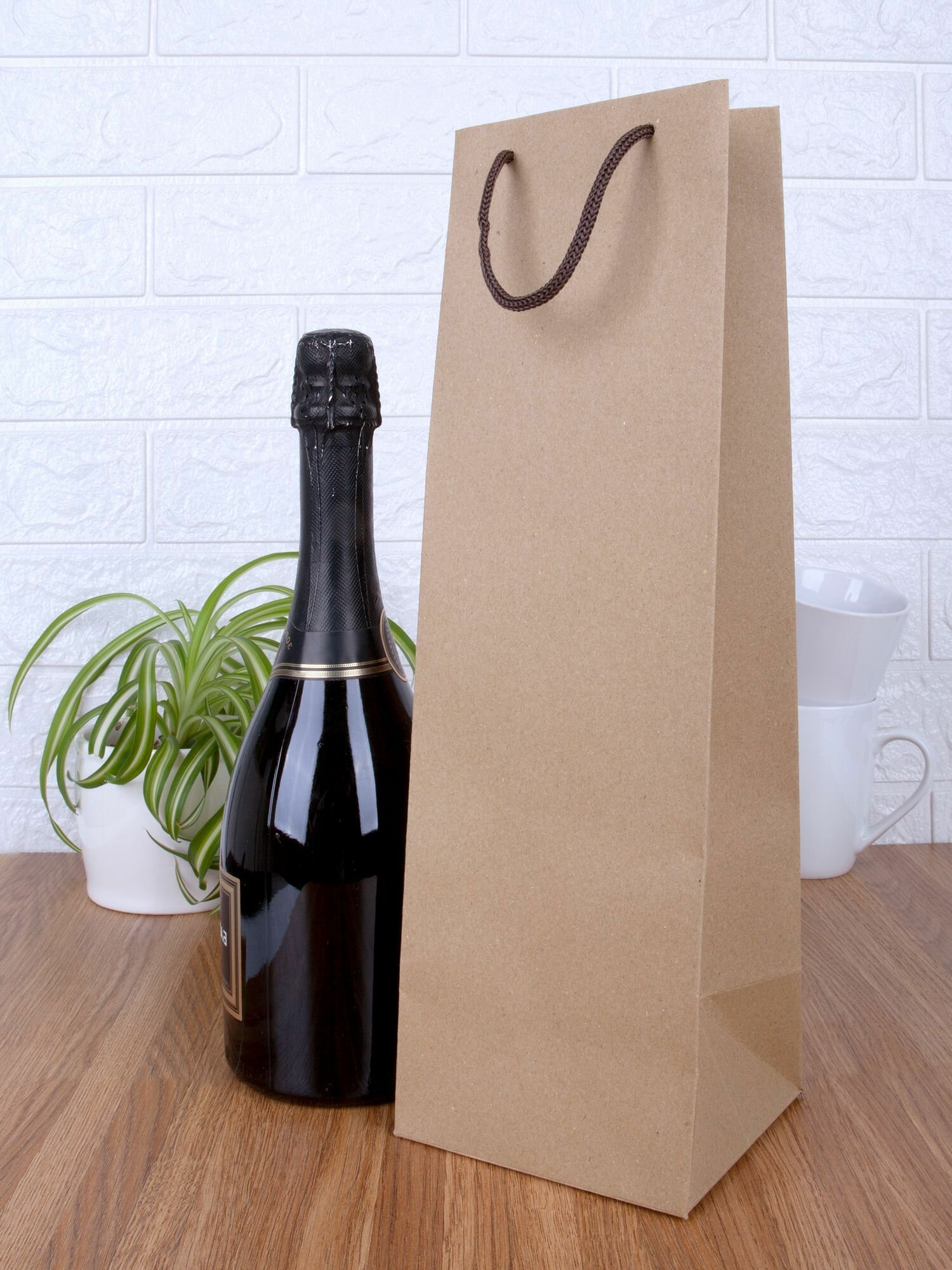Пакет подарочный бумажный новогодний под бутылку шампанского Vindemia 12х11,2х38 см, крафт, подарок мужчине парню папе девушке женщине маме подруге