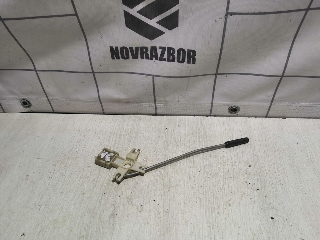 Тяга замка VW Golf 4 Bora 97-05