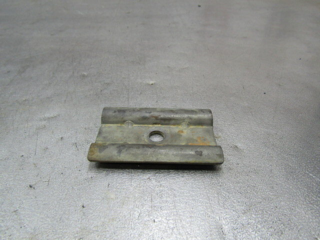 Кронштейн вилки ящика АКБ Scania 6-series