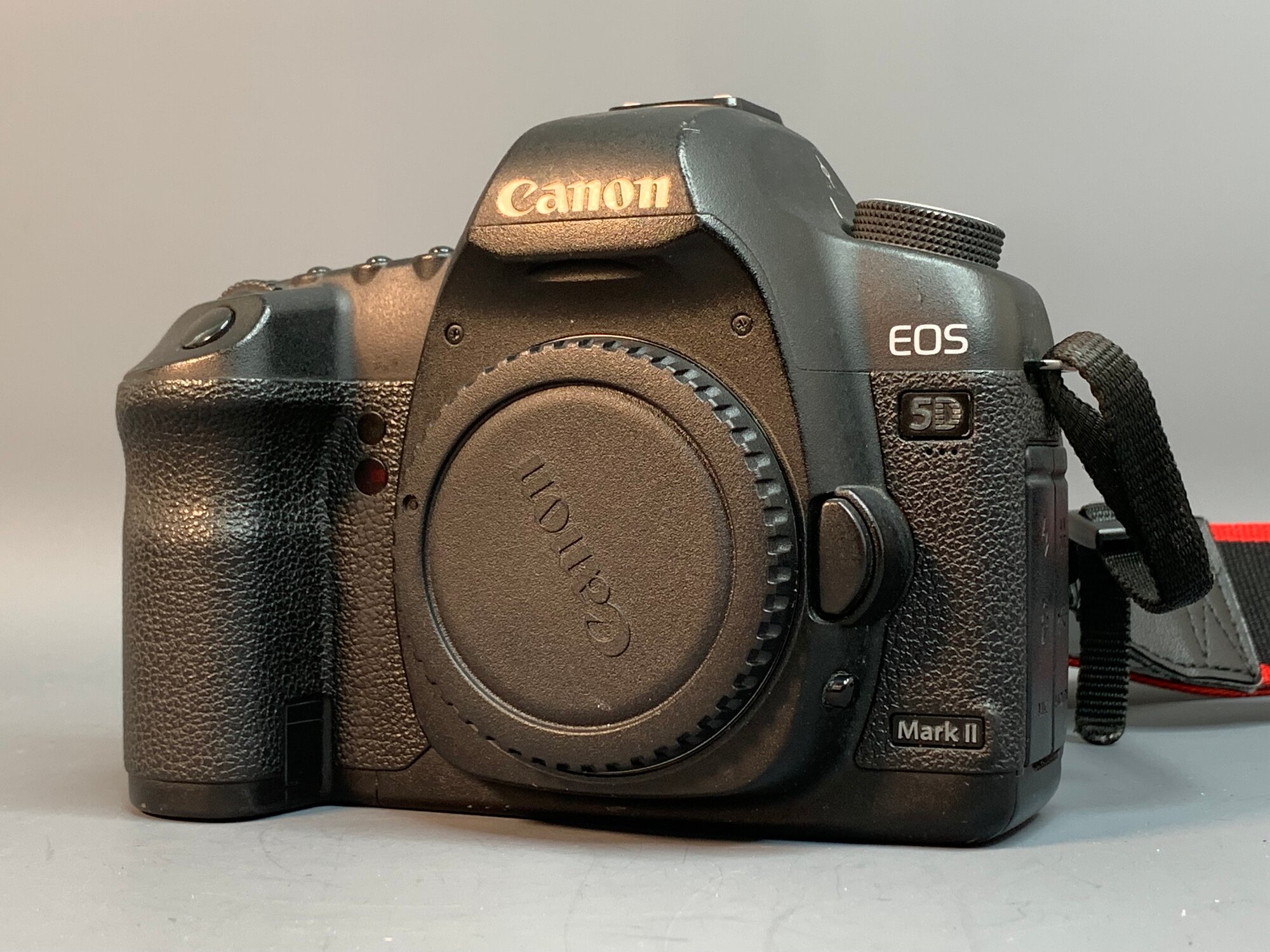 Canon EOS 5D Mark II 160.000 кадров