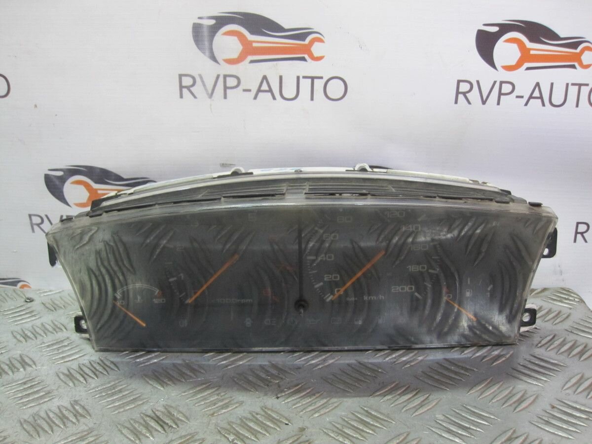 Панель приборов Mazda 626 GD 1.8 1987-1991 123123