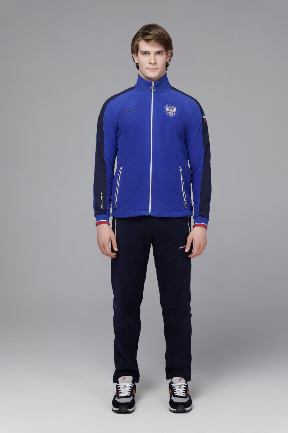 Костюм спортивный