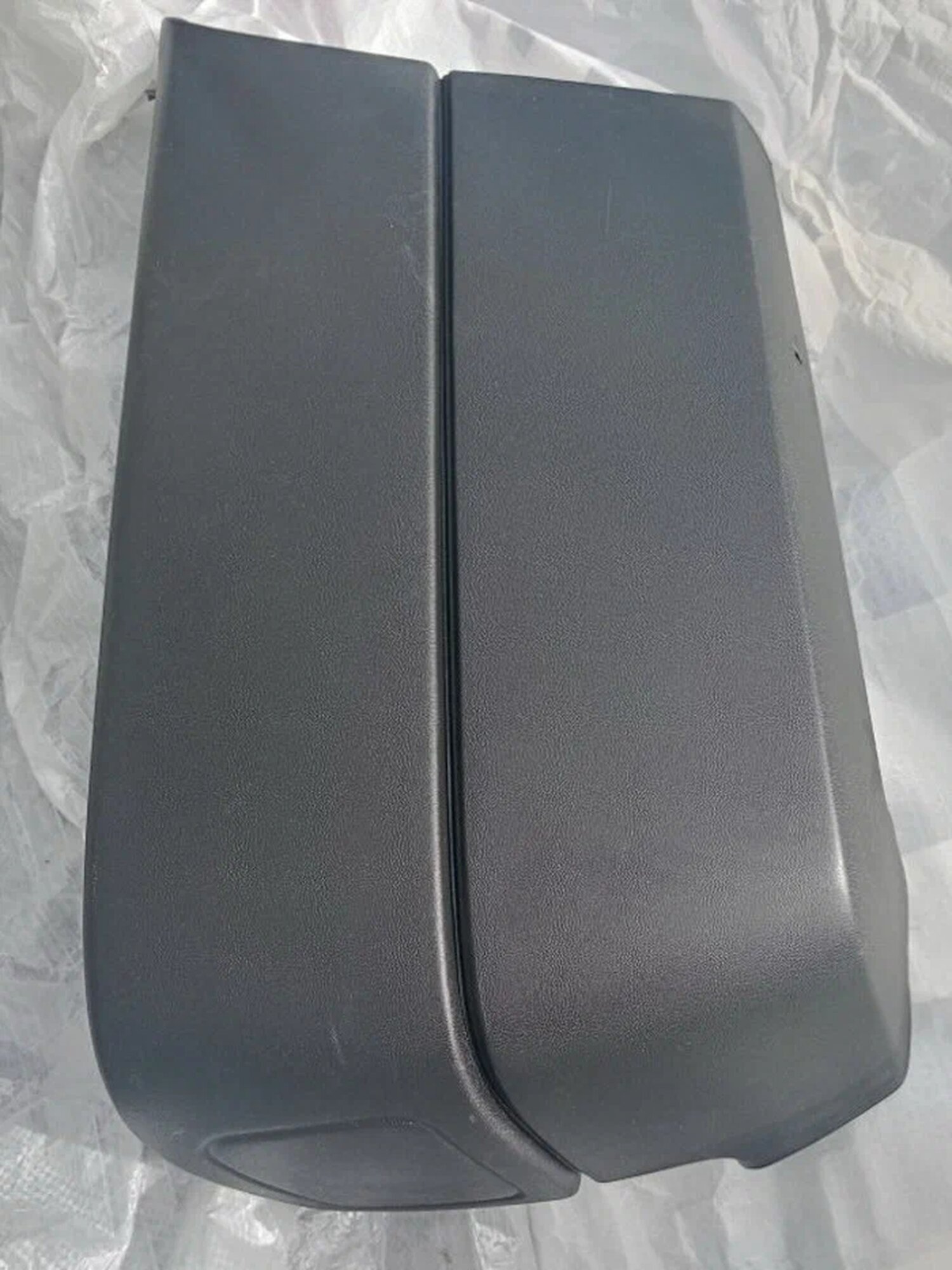 Накладка бампера, для Volkswagen Transporter T4, задний, правый, черный