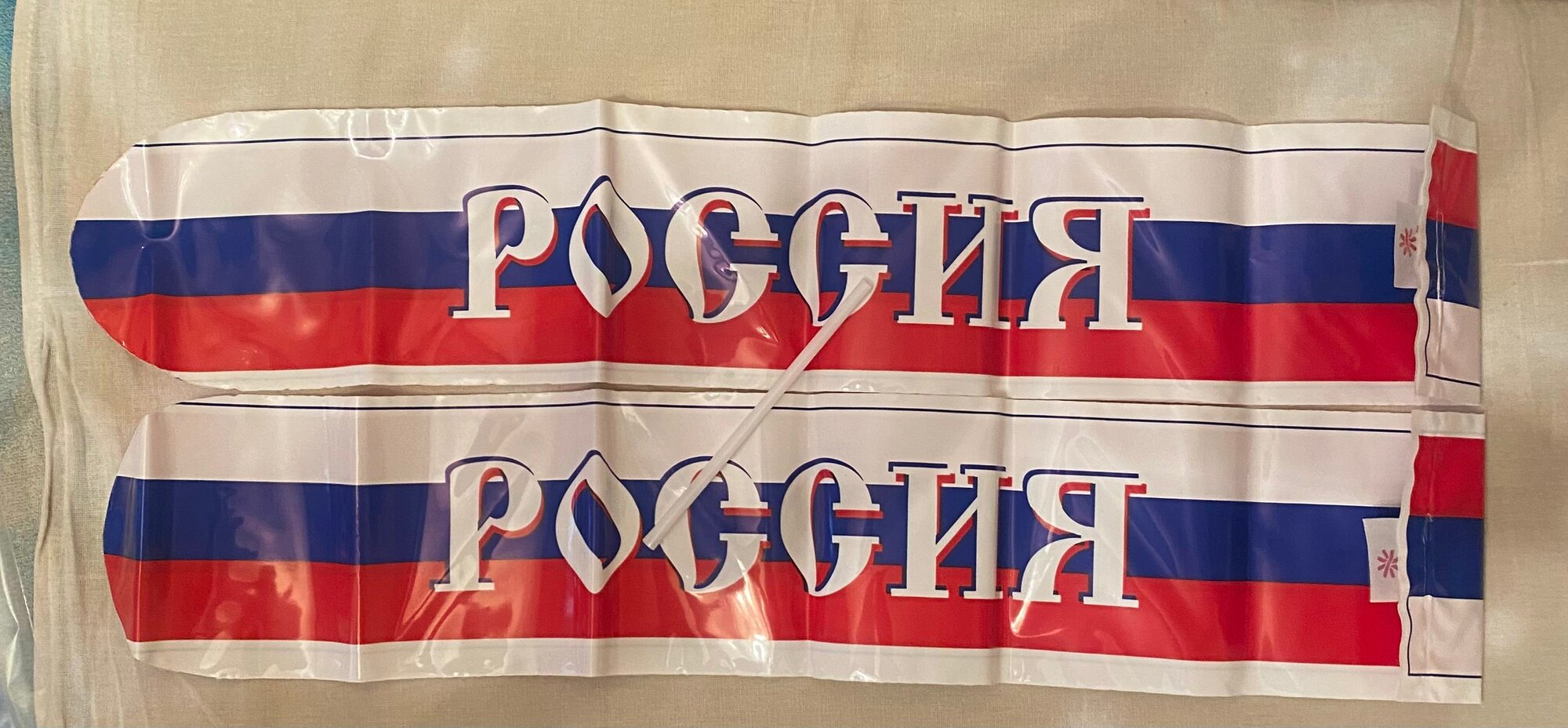 Надувные палки-стучалки болельщика Россия (флажок в подарок)