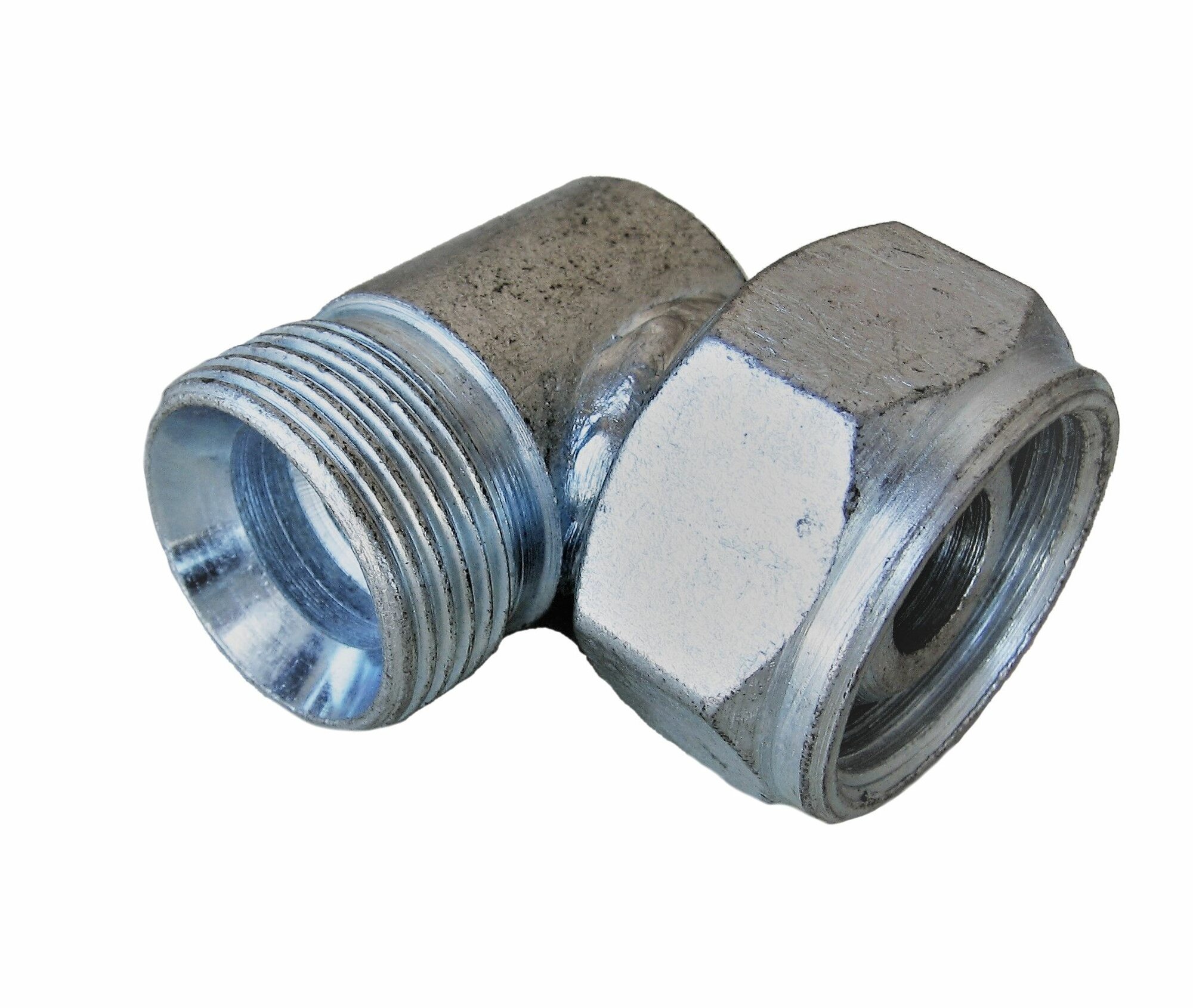 Уголок 41 М33х2 с гайкой, для колесных тракторов и экскаваторов