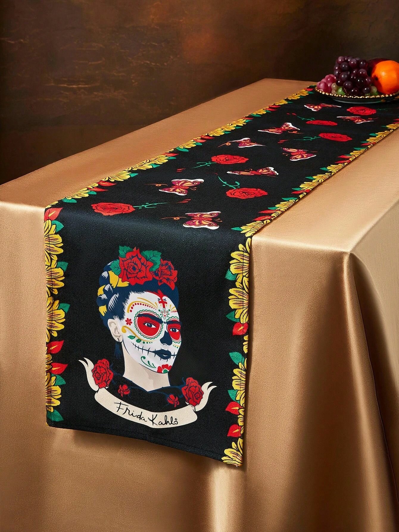 Фрида Кало / Frida Kahlo Льняная дорожка на стол с принтом Подсолнухи и Кальверы