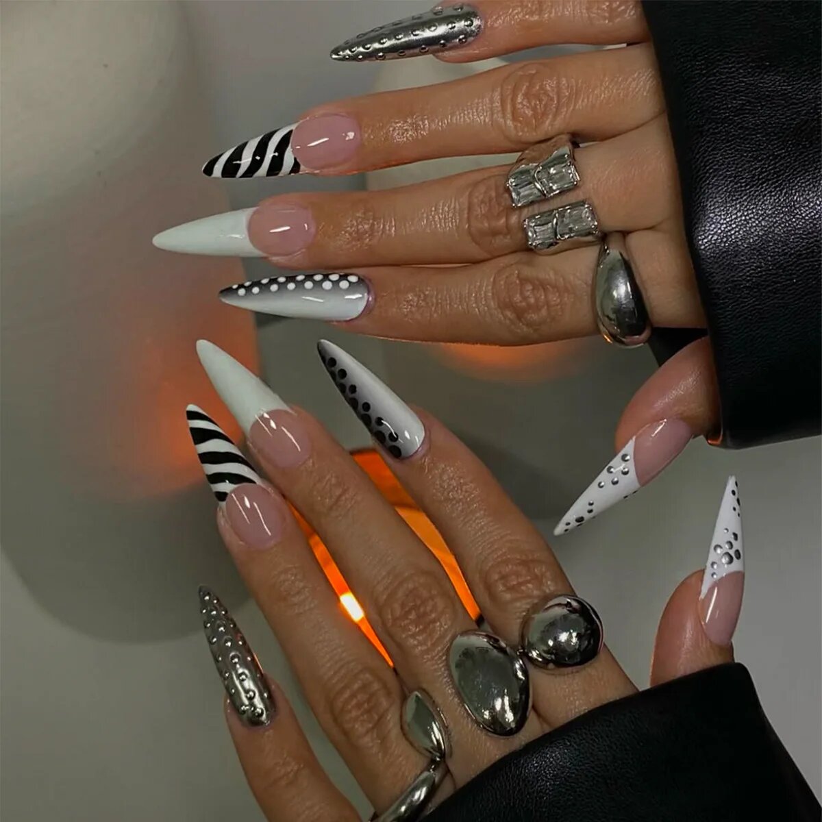 24 шт. крутые чистые черные длинные накладные ногти с острым носком, накладные ногти, сплошной цвет, простой стиль, искусственный маникюрный салон, эксперт, наивный крутой