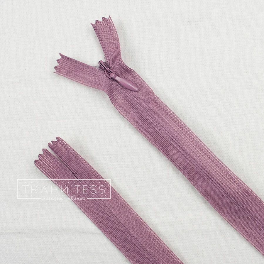 Потайная молния пыльного сиреневого цвета. Длина 20 см.
