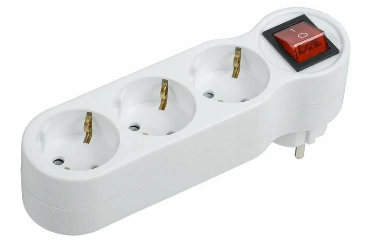 Разветвитель 3-м 16А IP20 Т-01/03В 2P+PE с выкл. бел. IEK WTP10-16-03-ZK-K01