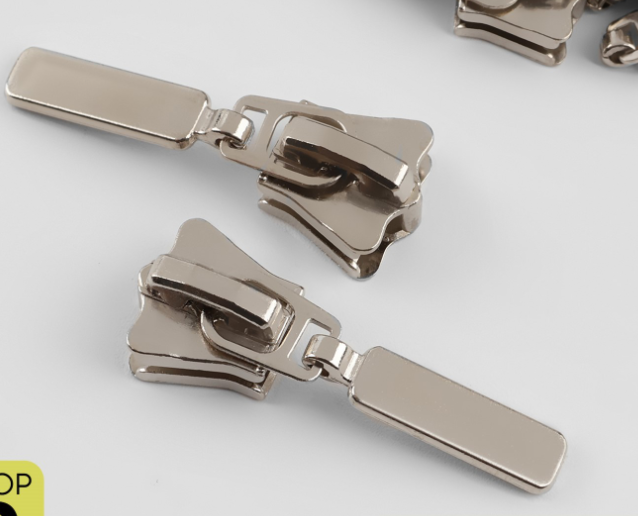 Замок закругленный к молнии трактор №8, никель, 1 шт