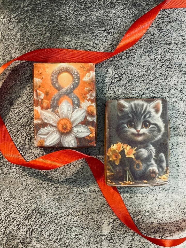 Пряники котик черный. С 8 марта.