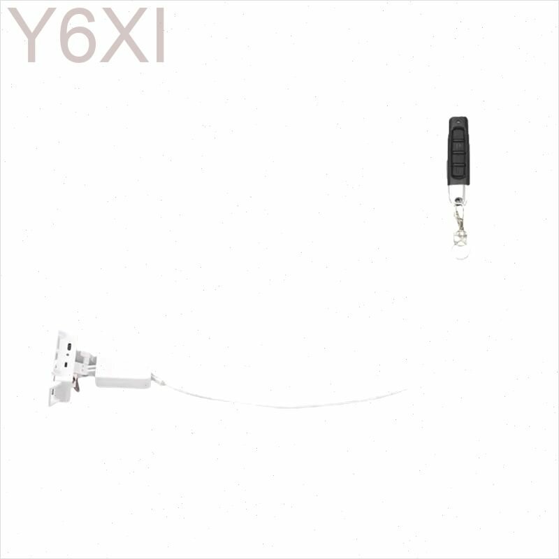 Электрический пульт дистанционного управления может размахивать кошачьим хвостом-скелетом хвоста