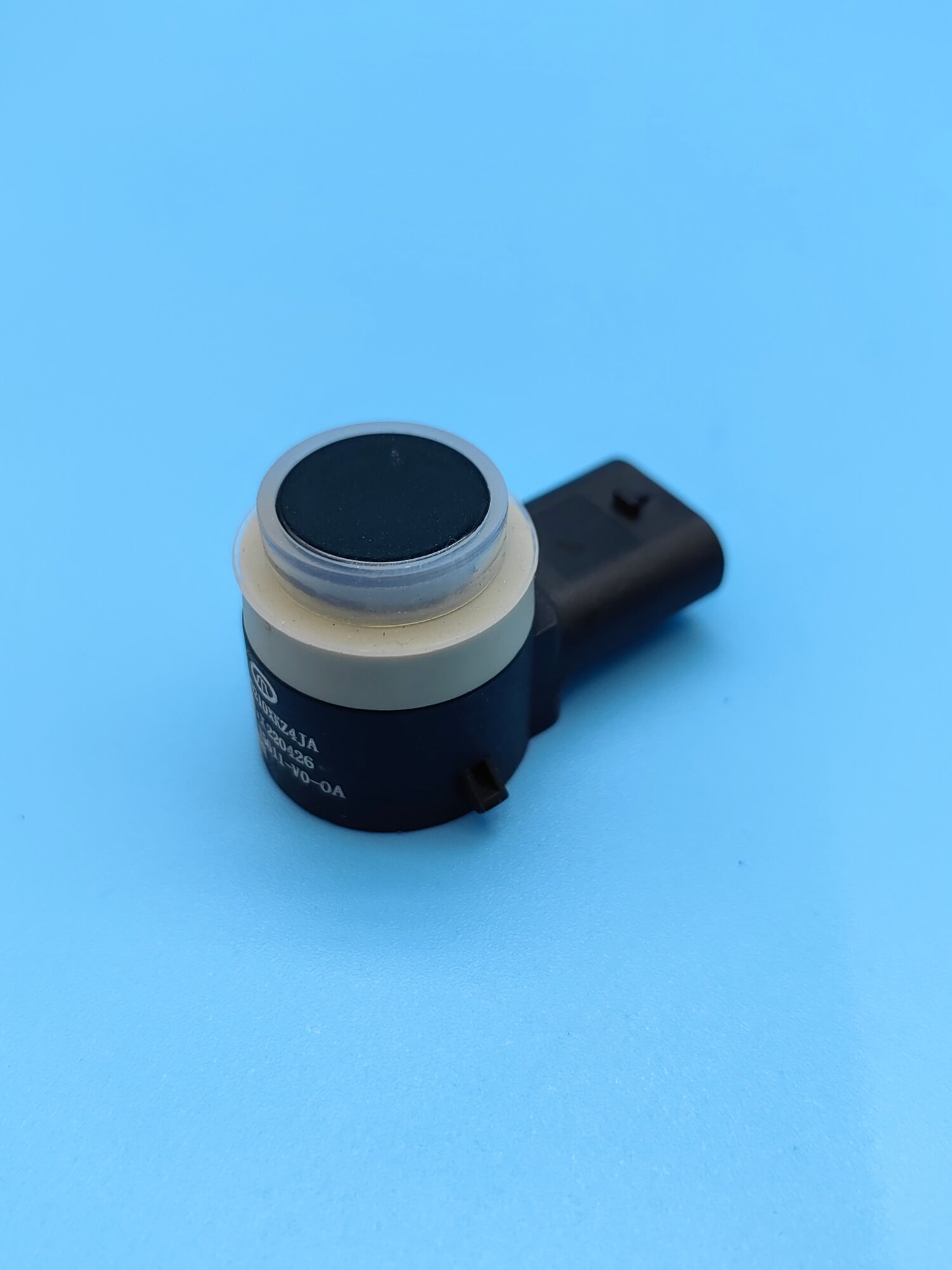 HAVAL Датчик парковки передний центральный Haval H3 3603210XKZ4JA8F