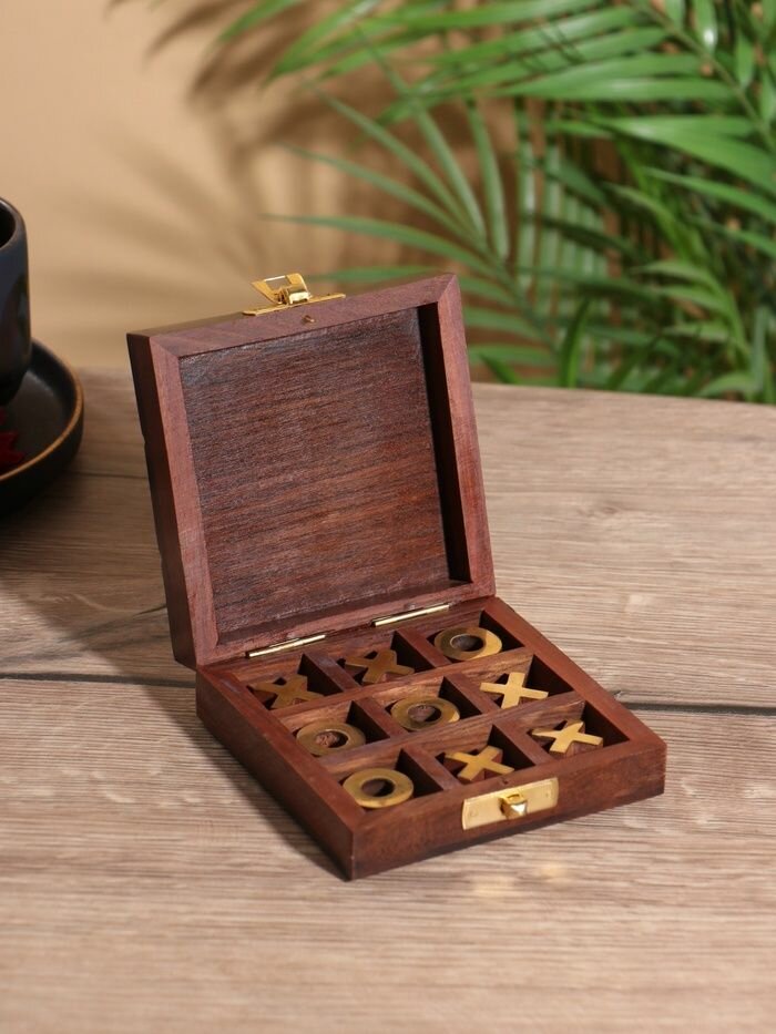 Настольная игра Крестики-нолики , 10 10 см, дерево шишам, латунь