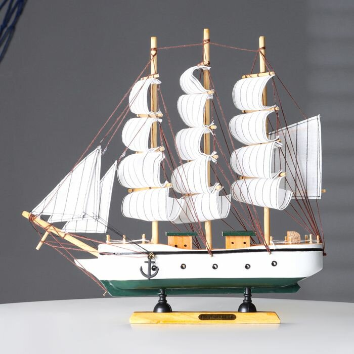 Сувенирная фигурка КНР "Мортан", борта белые, 33х31х5 см
