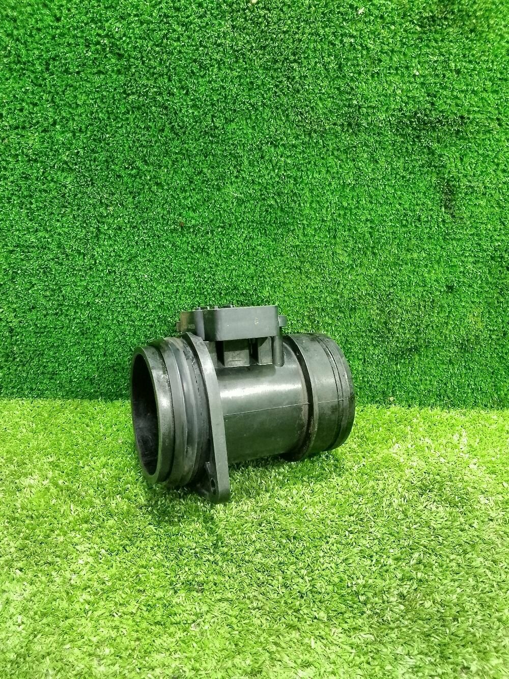 Датчик массового расхода воздуха Lada Granta Б/У с пробегом