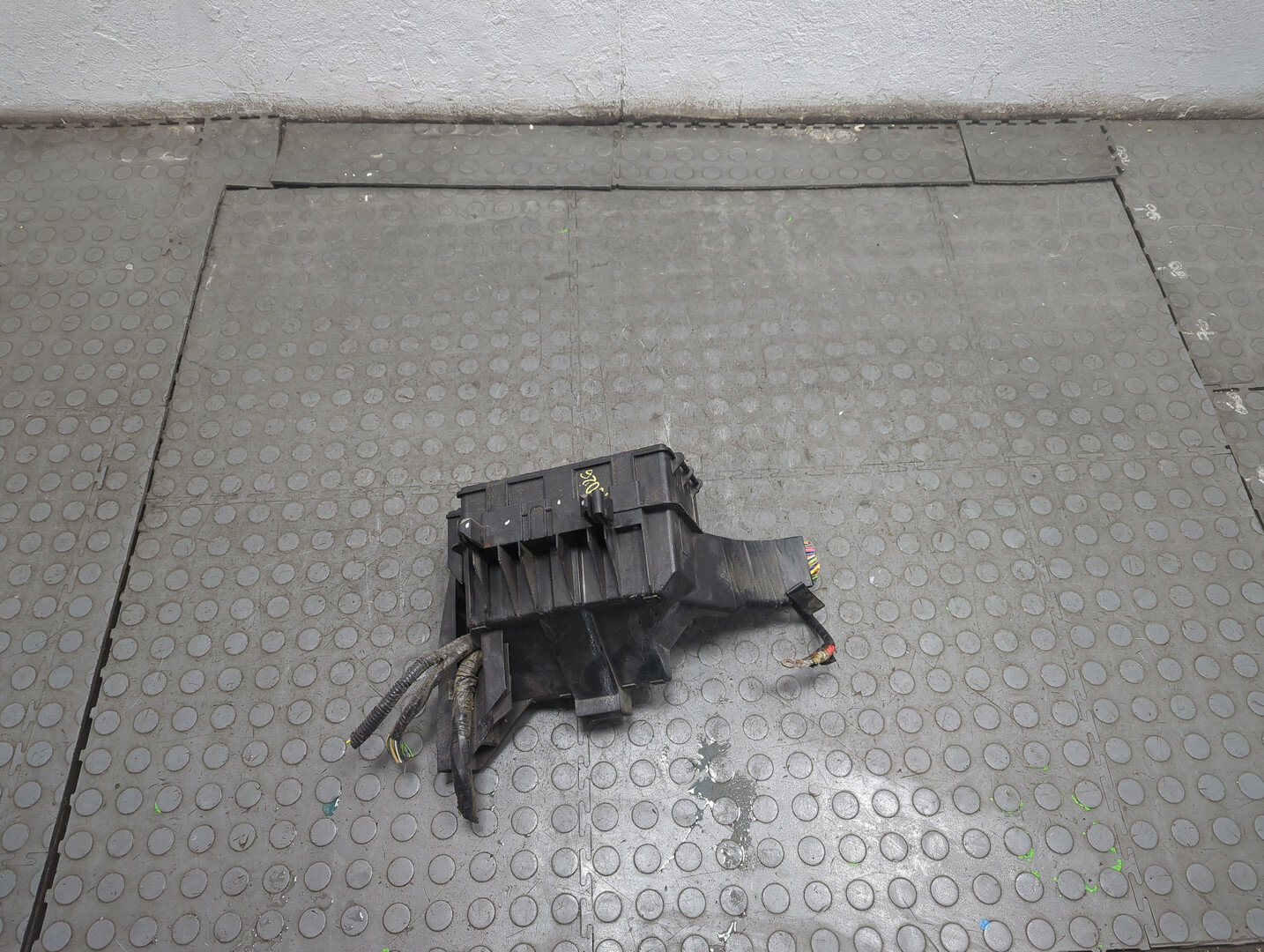 Блок предохранителей Ford Explorer Б/У