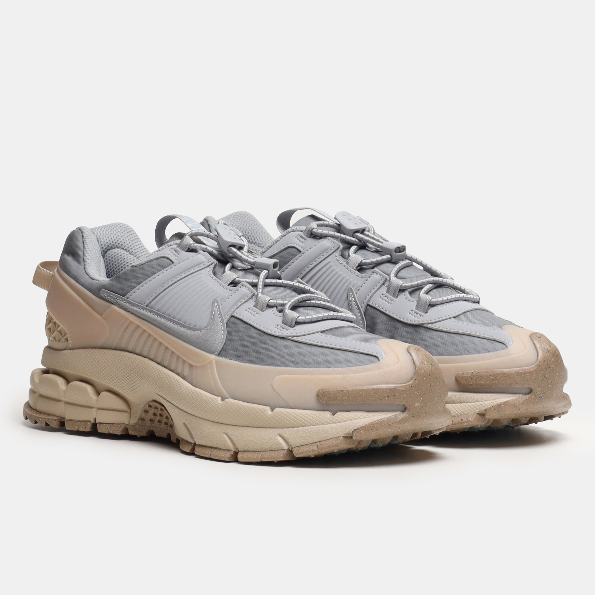 Кроссовки Vomero Roam