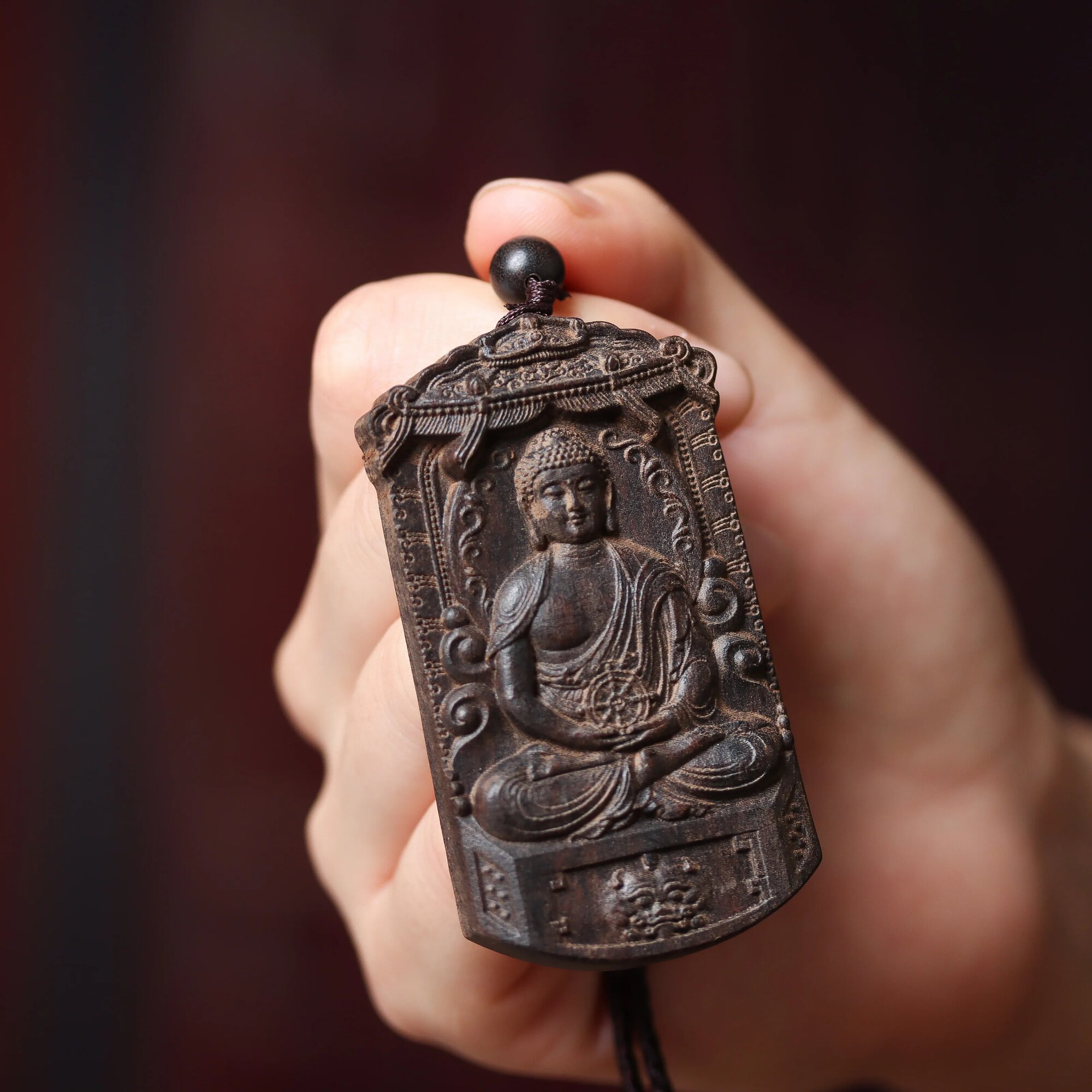 Статуэтки из агарового дерева UMQ 6