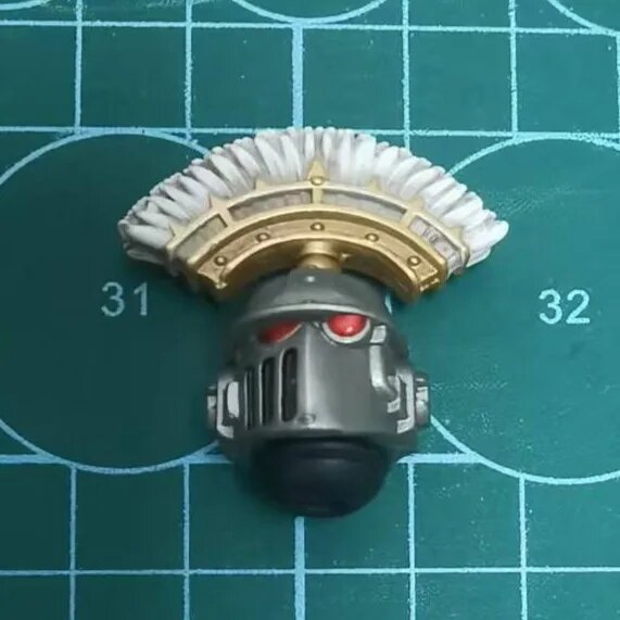 JOY TOY Warhammer 1/18 Iron Warriors MKIII, Toy Accessory 1