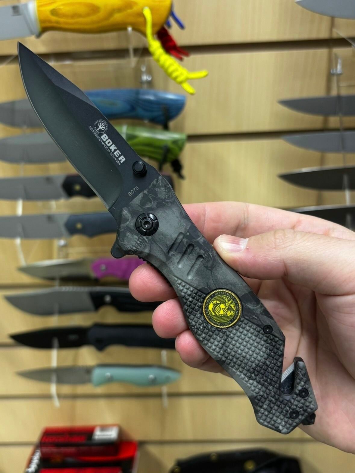 Складной нож Череп Boker, длина лезвия 8.5 см