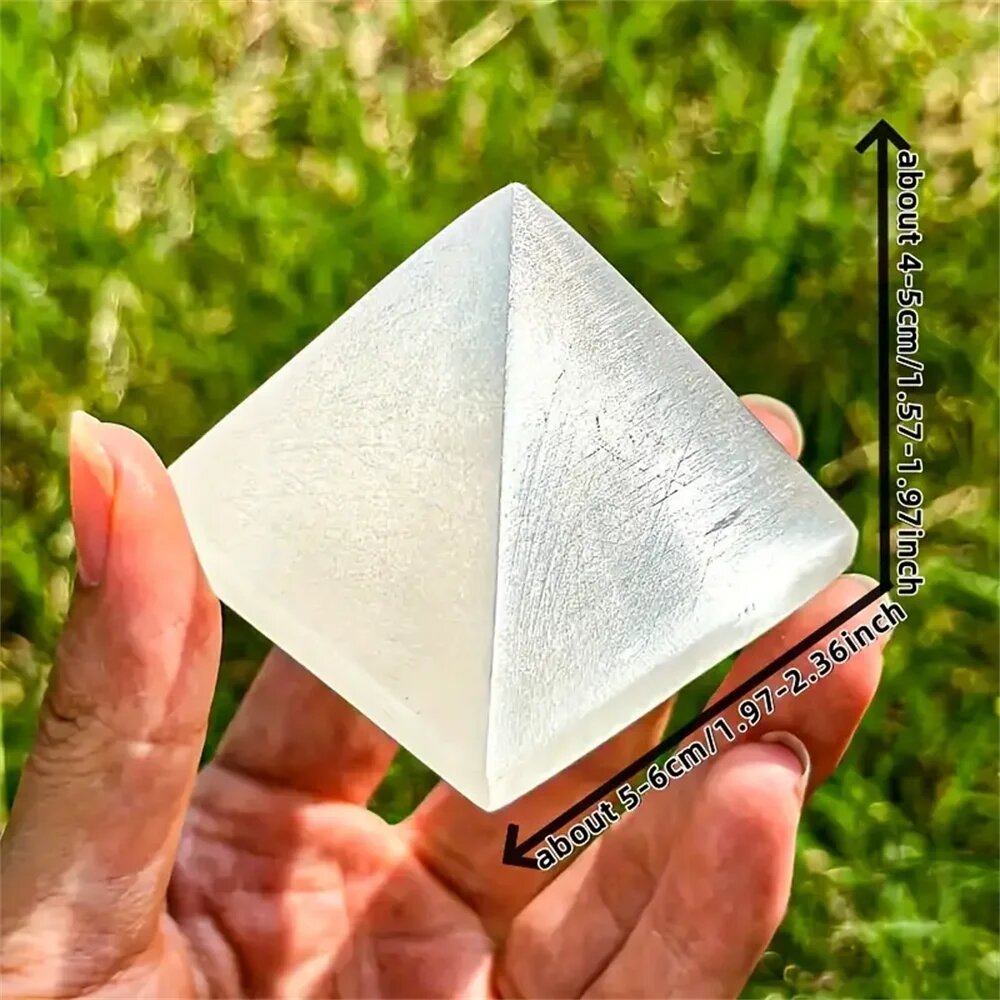 Селенит пирамида, 5см, 1шт, Цвет: 5cm 1pc