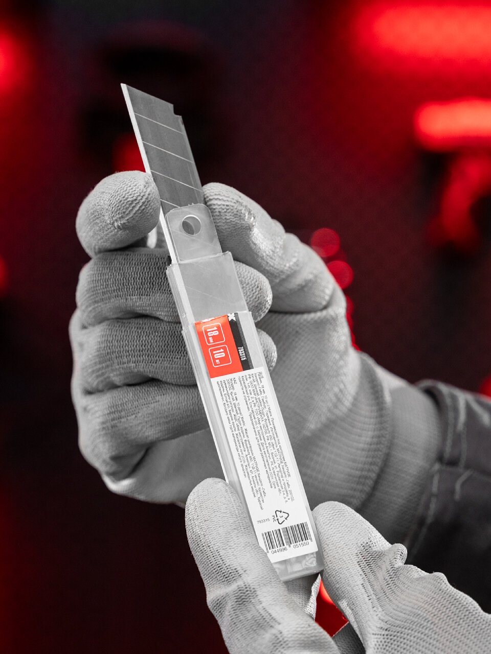 Лезвие сегментированное Matrix 793315 10 шт, 18 мм