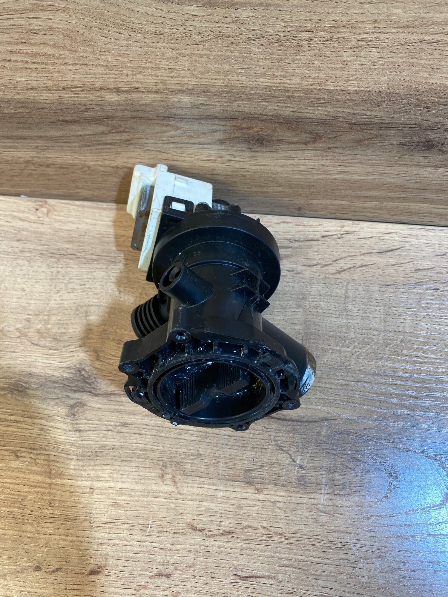 Насос с улиткой в сборе для стиральной машины Innex NWSB851, б/у