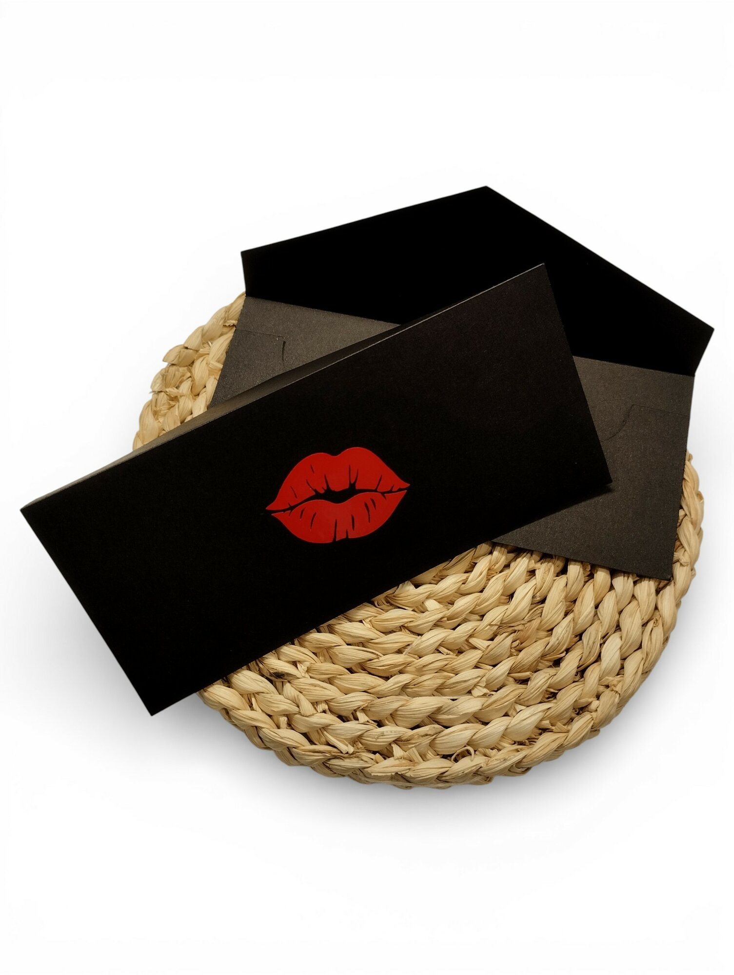 Конверт для денег "Поцелуй", премиум-бумага, 16,5х7,5 см, черный