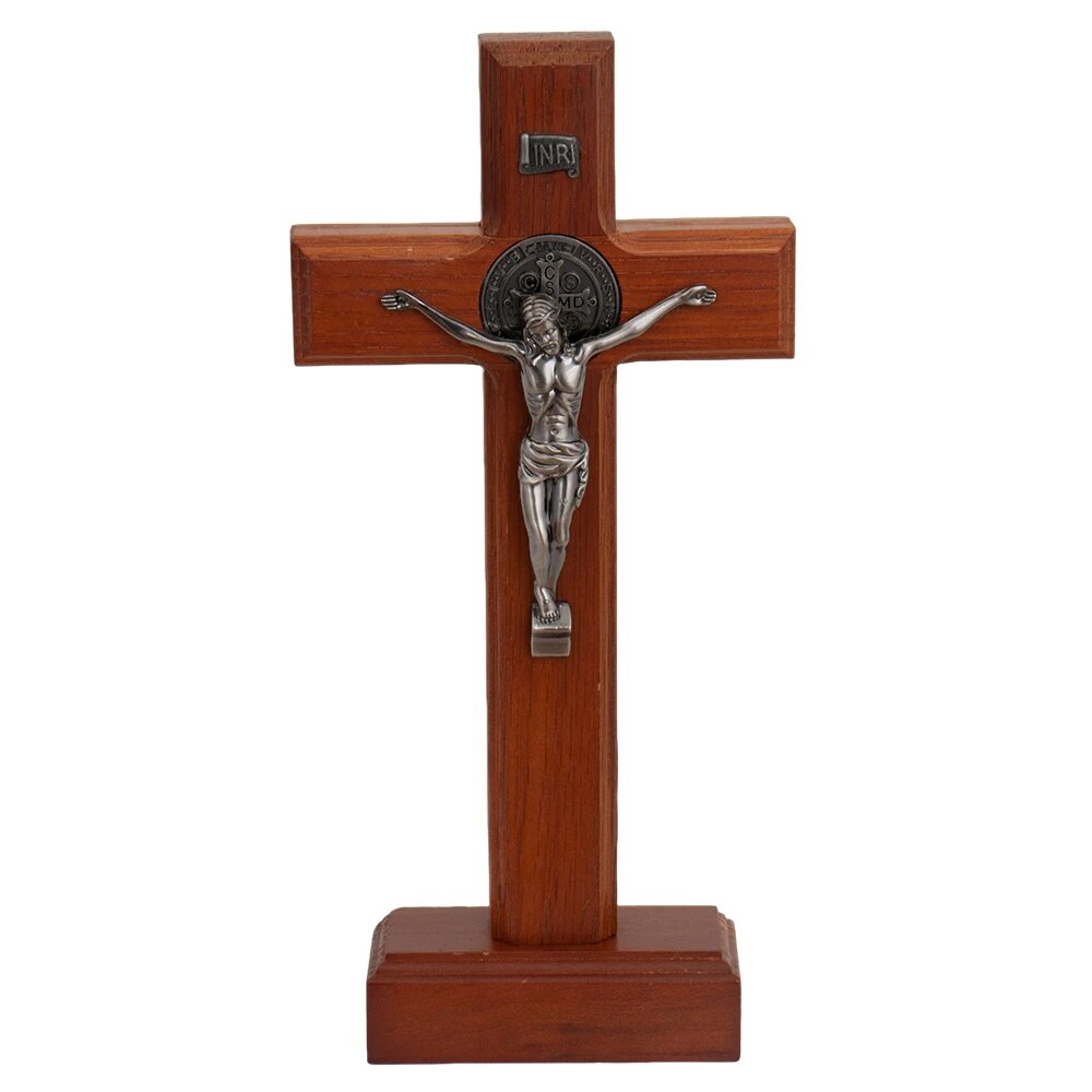 Деревянный крест с медальоном Иисуса Бенедикта Standing Cross