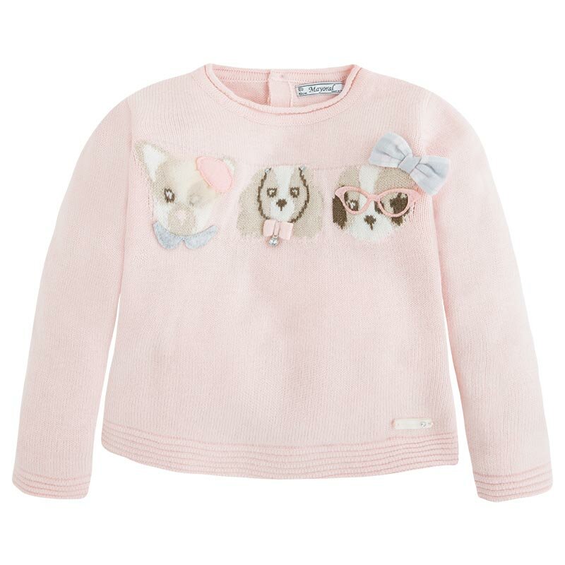 Свитер с аппликацией