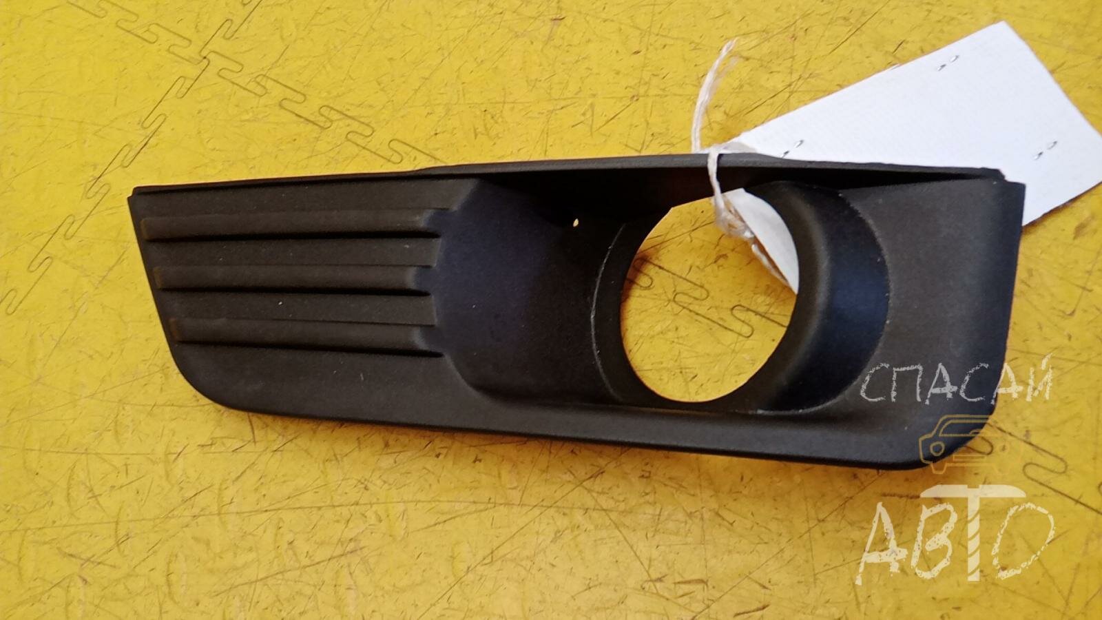 Решетка в бампер Focus II Ford 4M5119953A