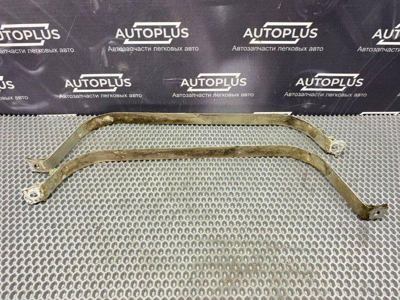 Крепление топливного бака Audi A6 (2.4 APS) Б/У с пробегом Арт. 17647