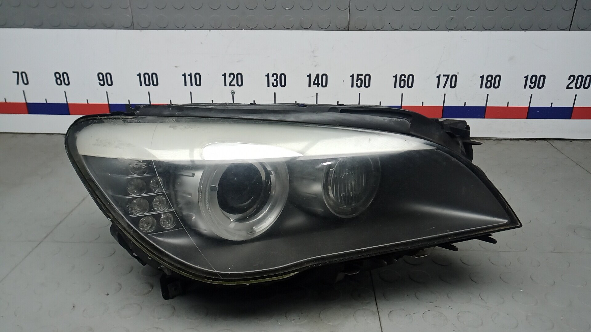 Фара правая BMW 7 F01