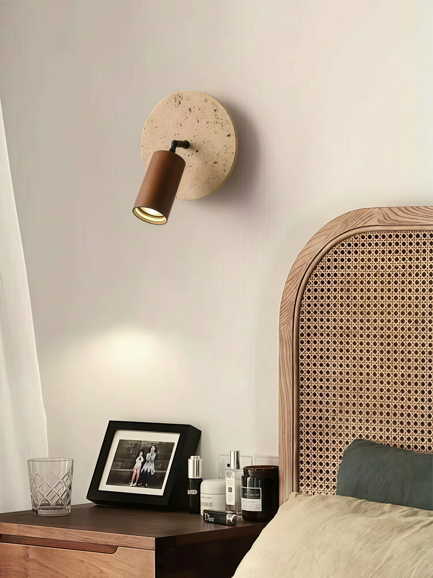 Бра E27 5 Вт - стильное и функциональное решение для освещения вашего дома.