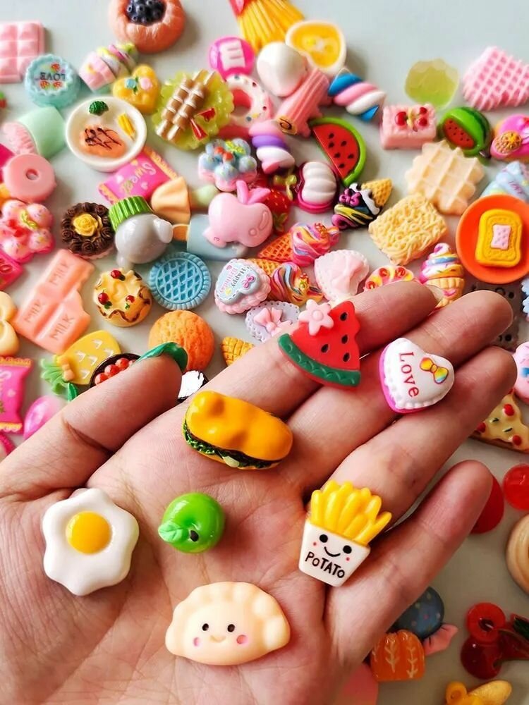 Игровой набор миниатюрных продуктов 100 предметов. Игрушечная мини еда и напитки для куклы Барби. Маленькие фрукты и овощи для скрапбукинга. Упакован каждый продукт. Подарок для ребенка.