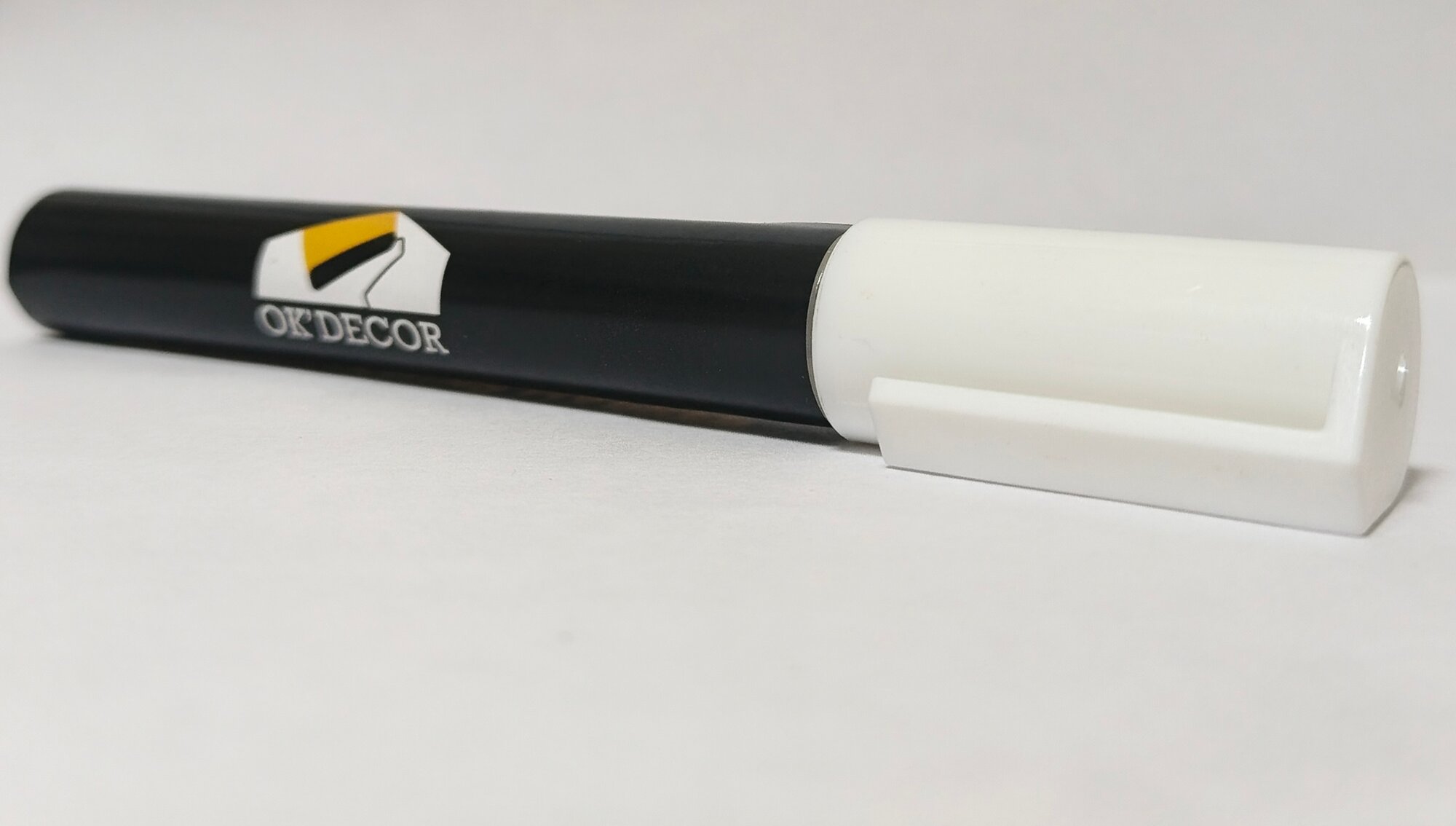 Маркер OKDECOR RAL 9003 для ремонта сколов и царапин быстросохнущий