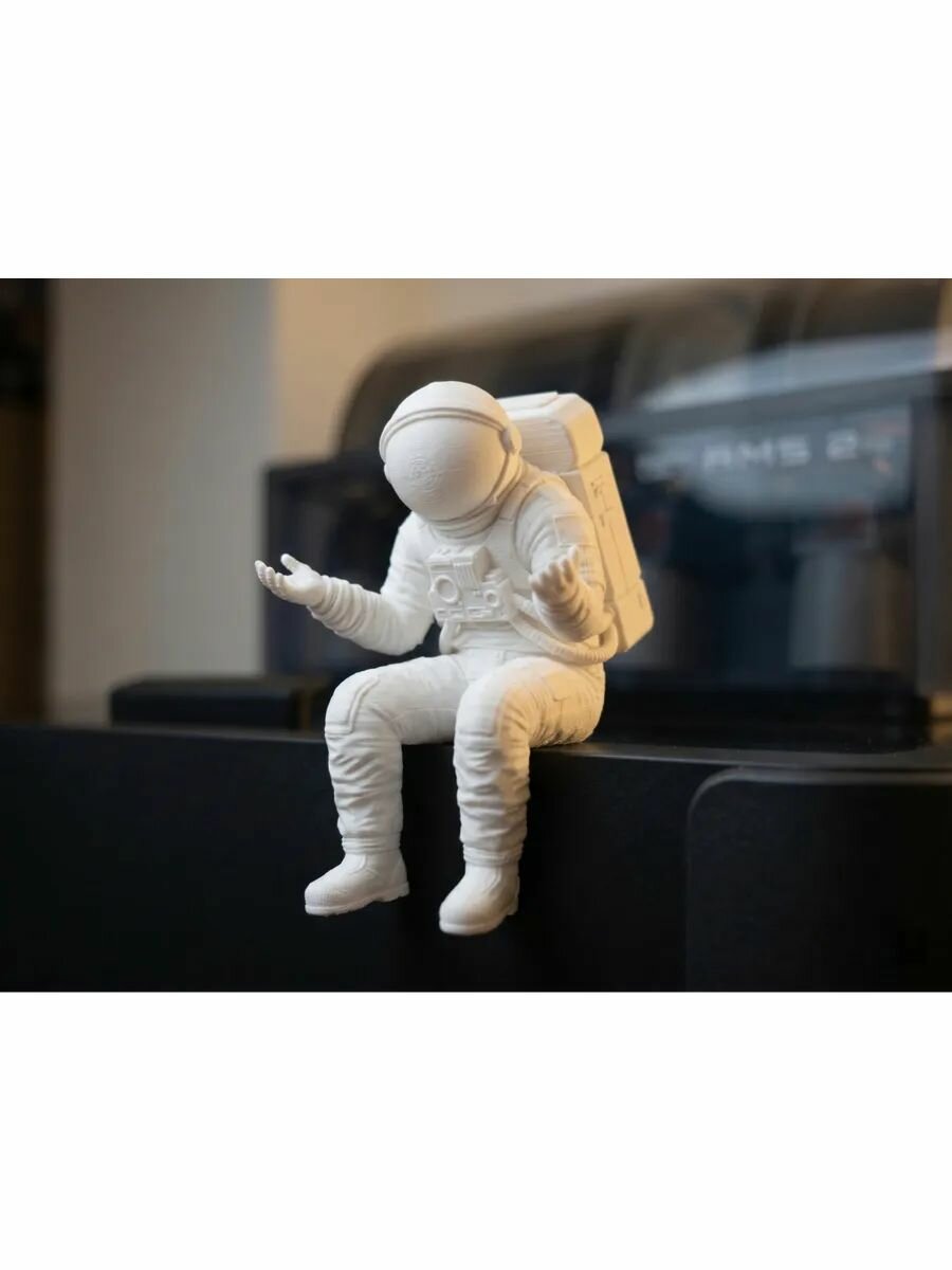 Фигурка для монитора "Недоумевающий Астронавт" 3D печать из пластика
