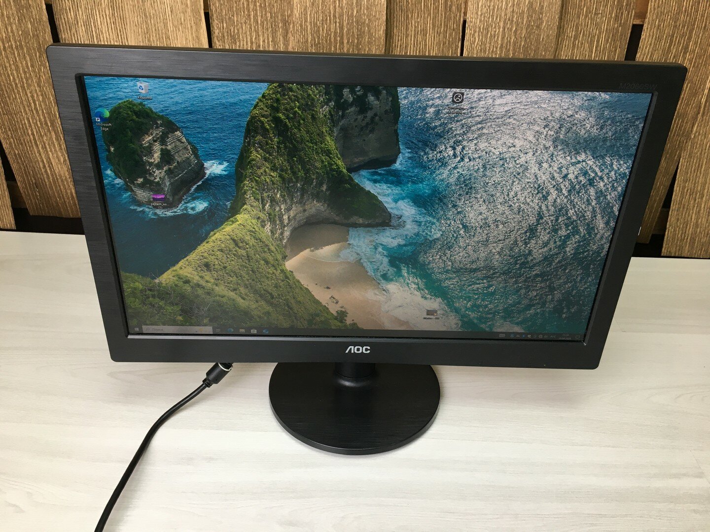 Монитор 19.5" AOC M2060SWD2, VGA, DVI-D