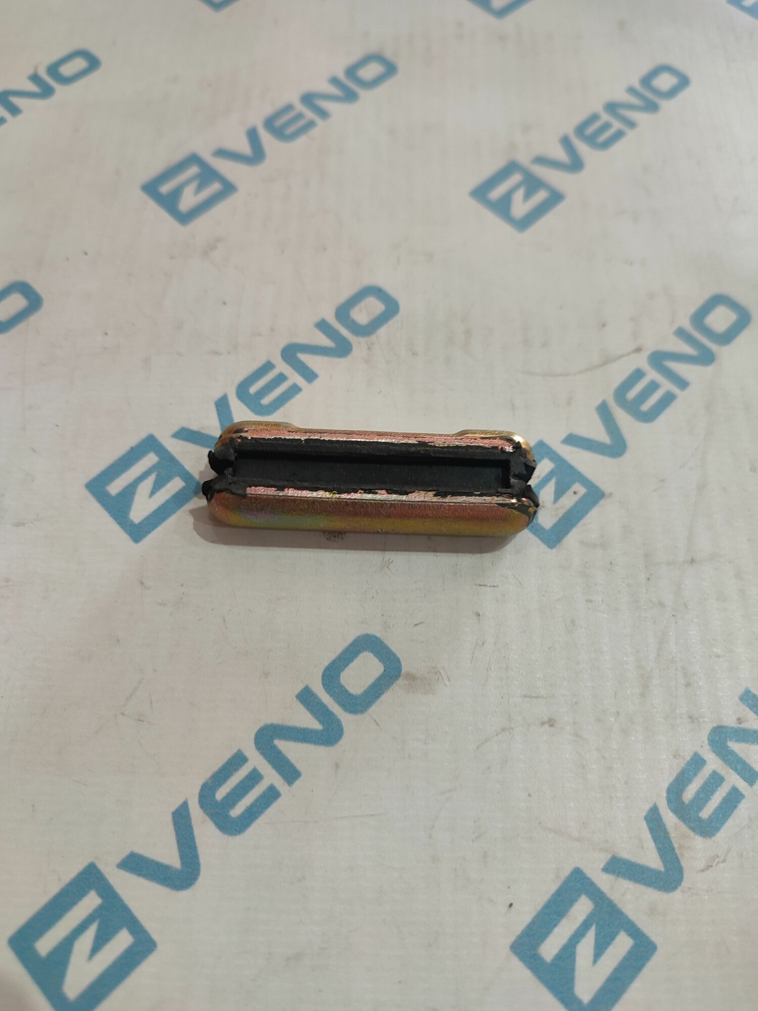 Палец коронки 23FP, 230PN, 6737326 для мини-экскаватора Aili BOBCAT 430/435/442/444