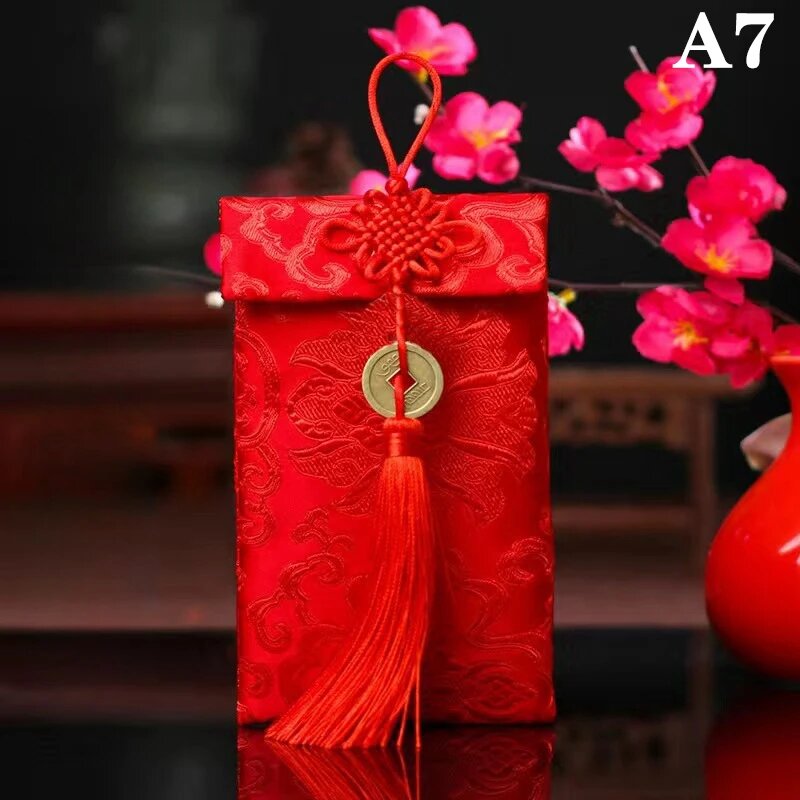 Китайские красные конверты с кисточками A7