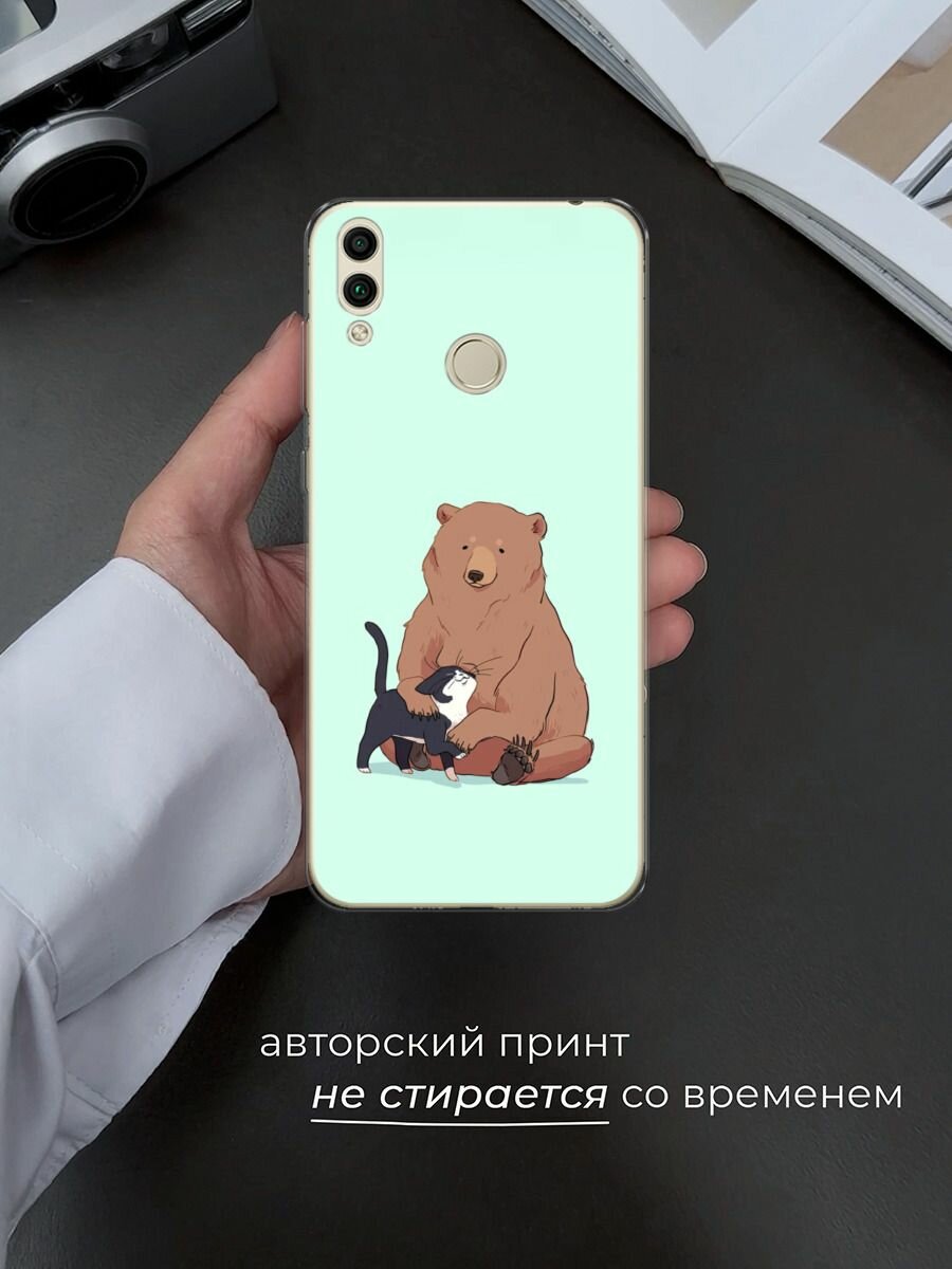 Чехол на Honor 8C / Хонор 8С с принтом "Медведь и кошка дружба" — фото 1