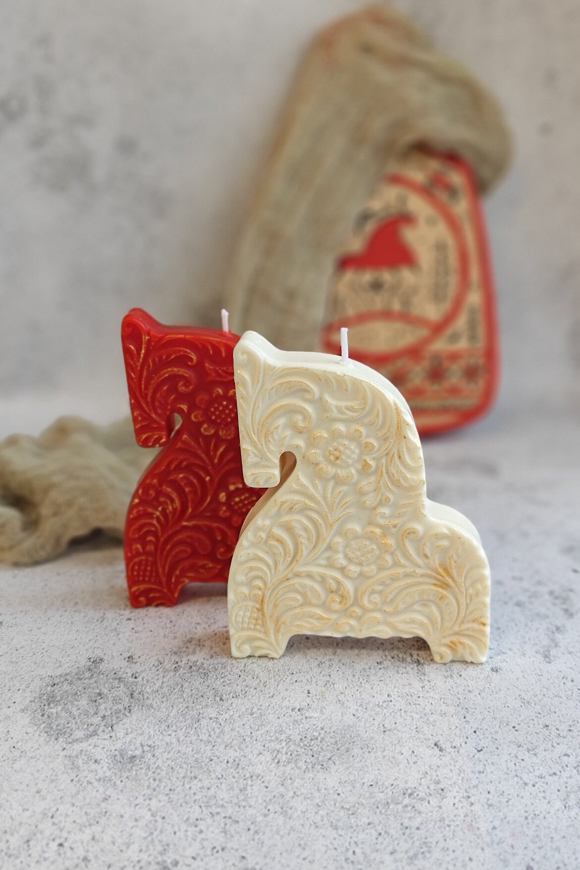 Свеча лошадь, символ года, в русском стиле, 2 штуки в комплекте