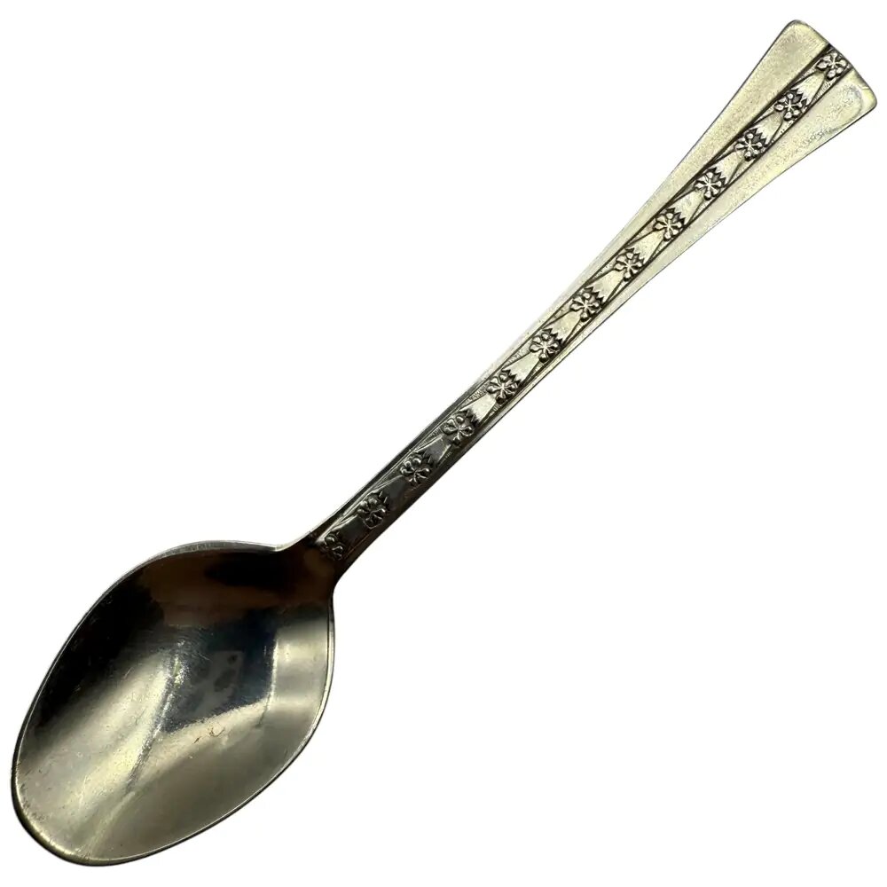 Ложка кофейная "Централь", 10 см, серебро 0.916, 1976 г. Таллинская ювелирная фабрика (6TJ), СССР