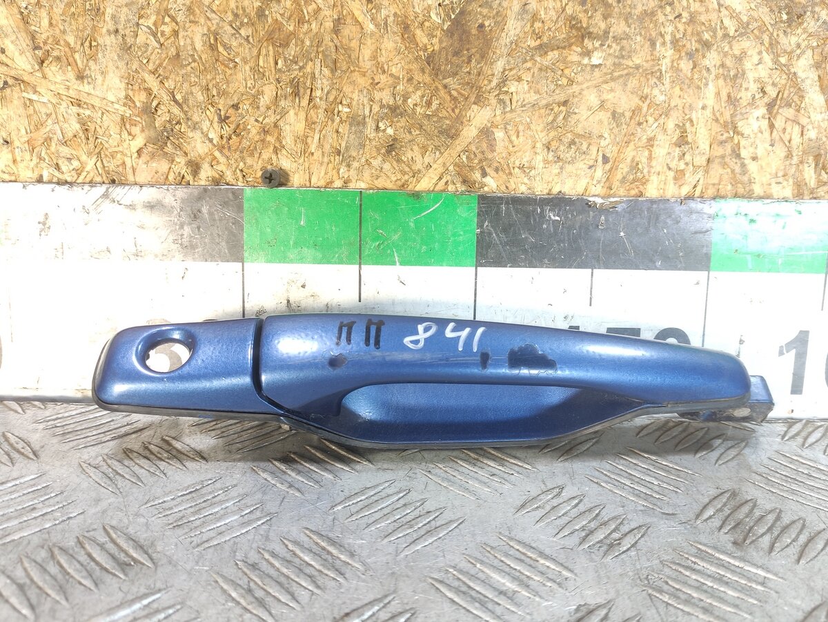 Ручка двери передней правой MITSUBISHI Lancer 9 MR646803